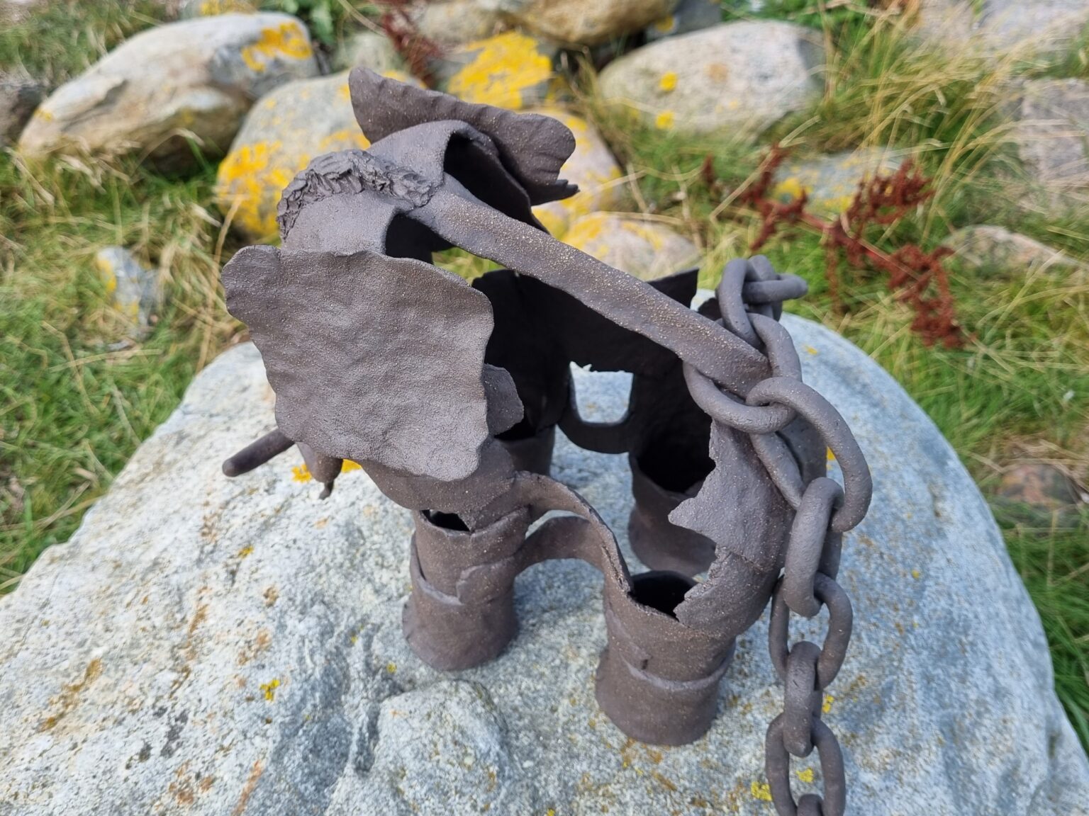 Ikke på lager – Signatur Elefant nr 23 “CHAIN 1” – LerGalleriet – HT ...